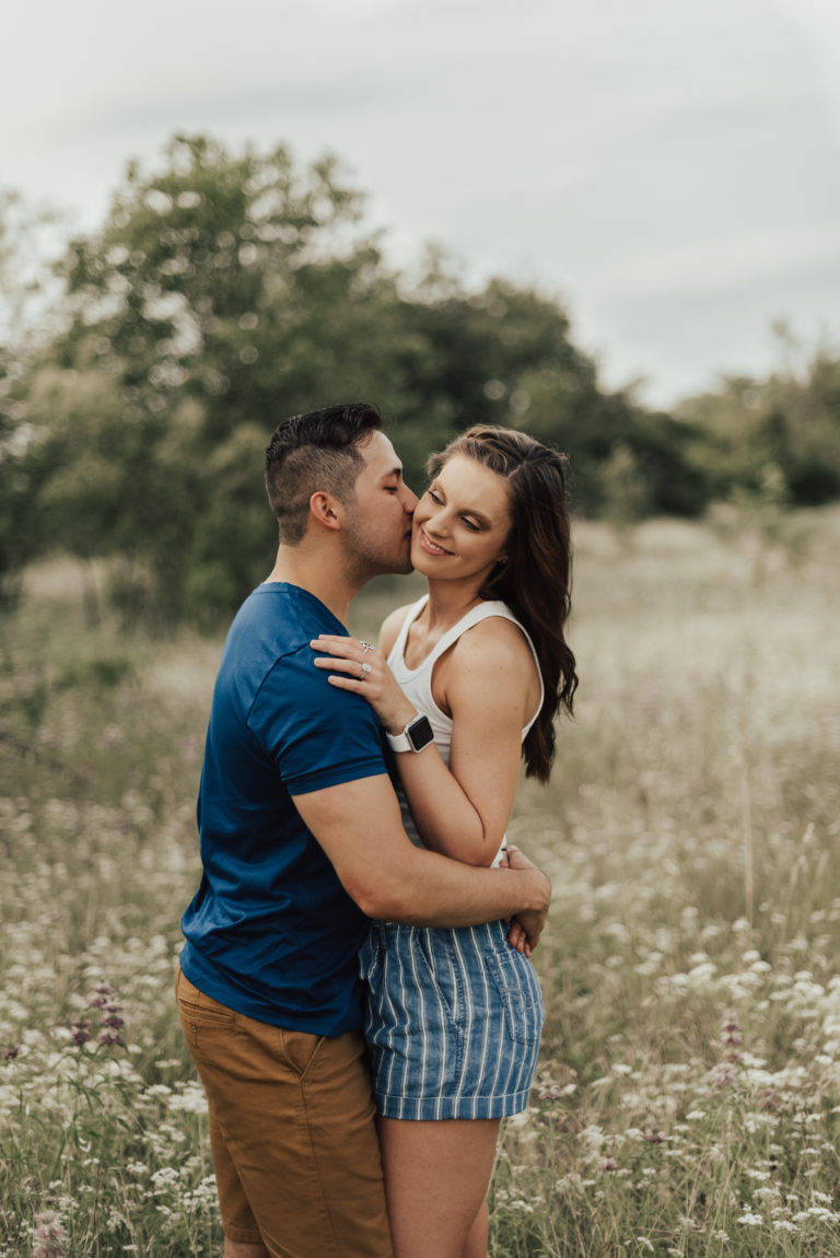 Tandy Hills Fort Worth Texas Romantic Engagement session