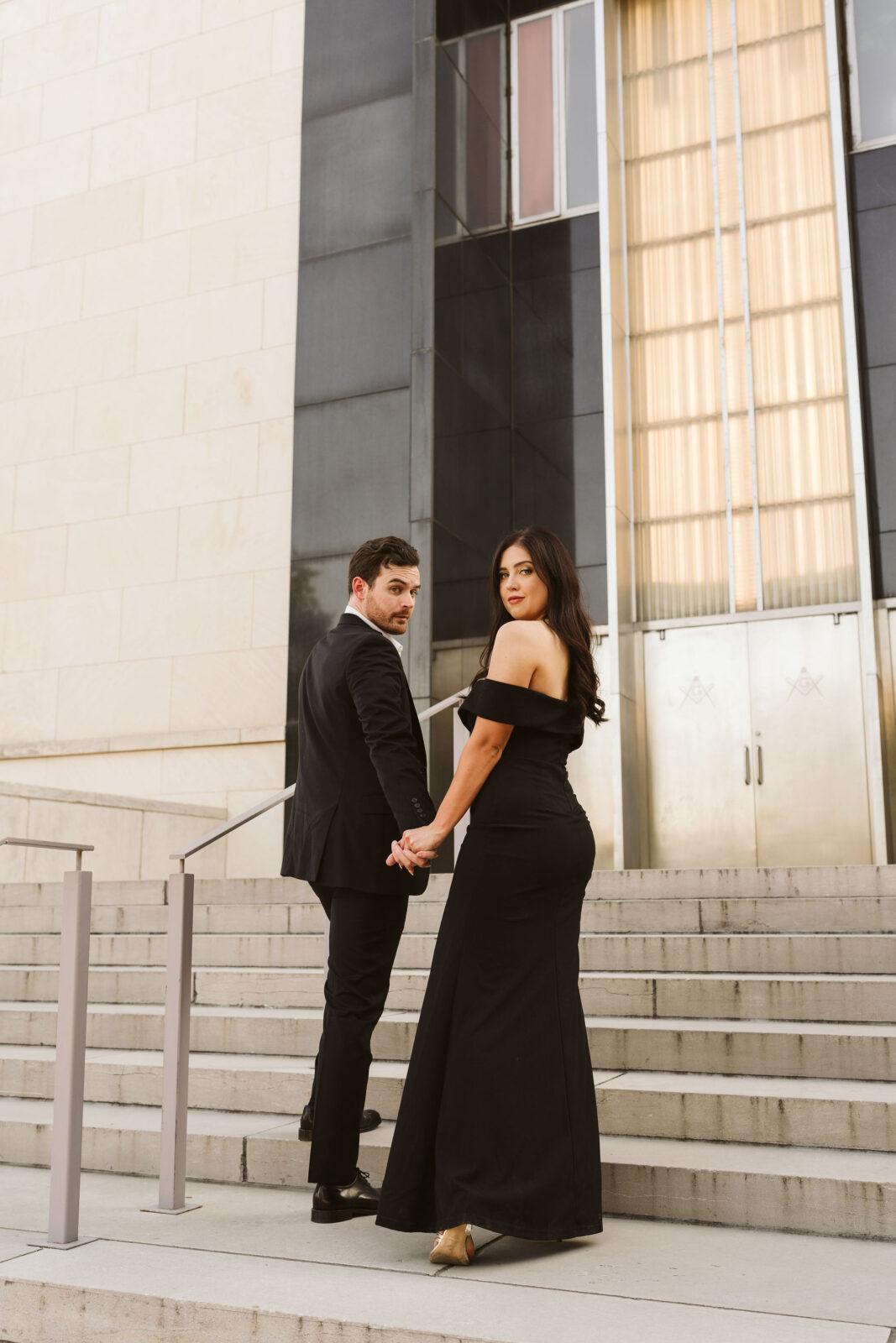 Romantic Downtown Dallas engagement session | Texas ...