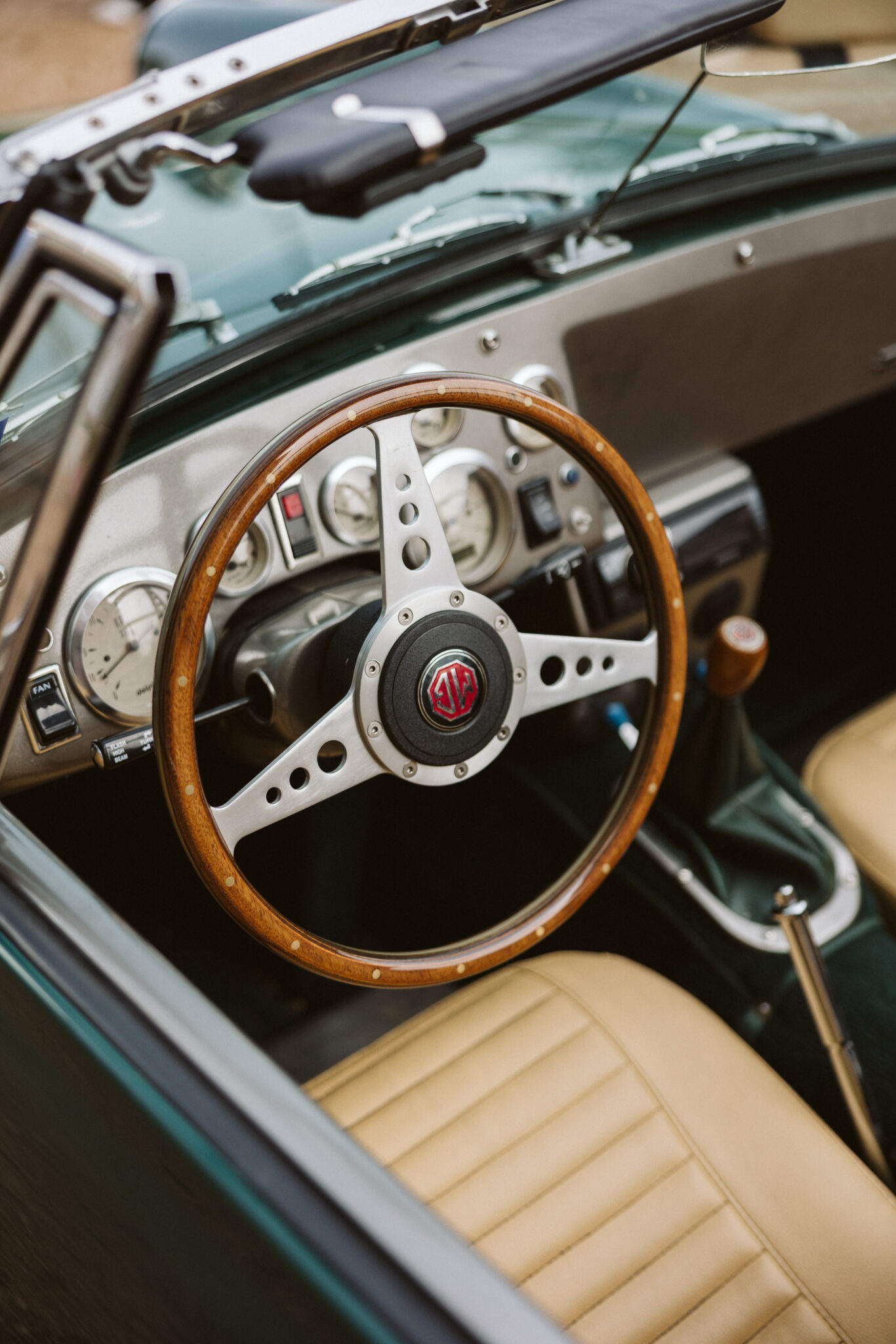 Elegant wedding at an old Flour Mill Factory in McKinney | Texas ...